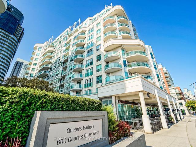 600 Queens Quay W | Queens Harbour Condos | 3 Condos for Sale & 3 Condos for Rent | Condos.ca