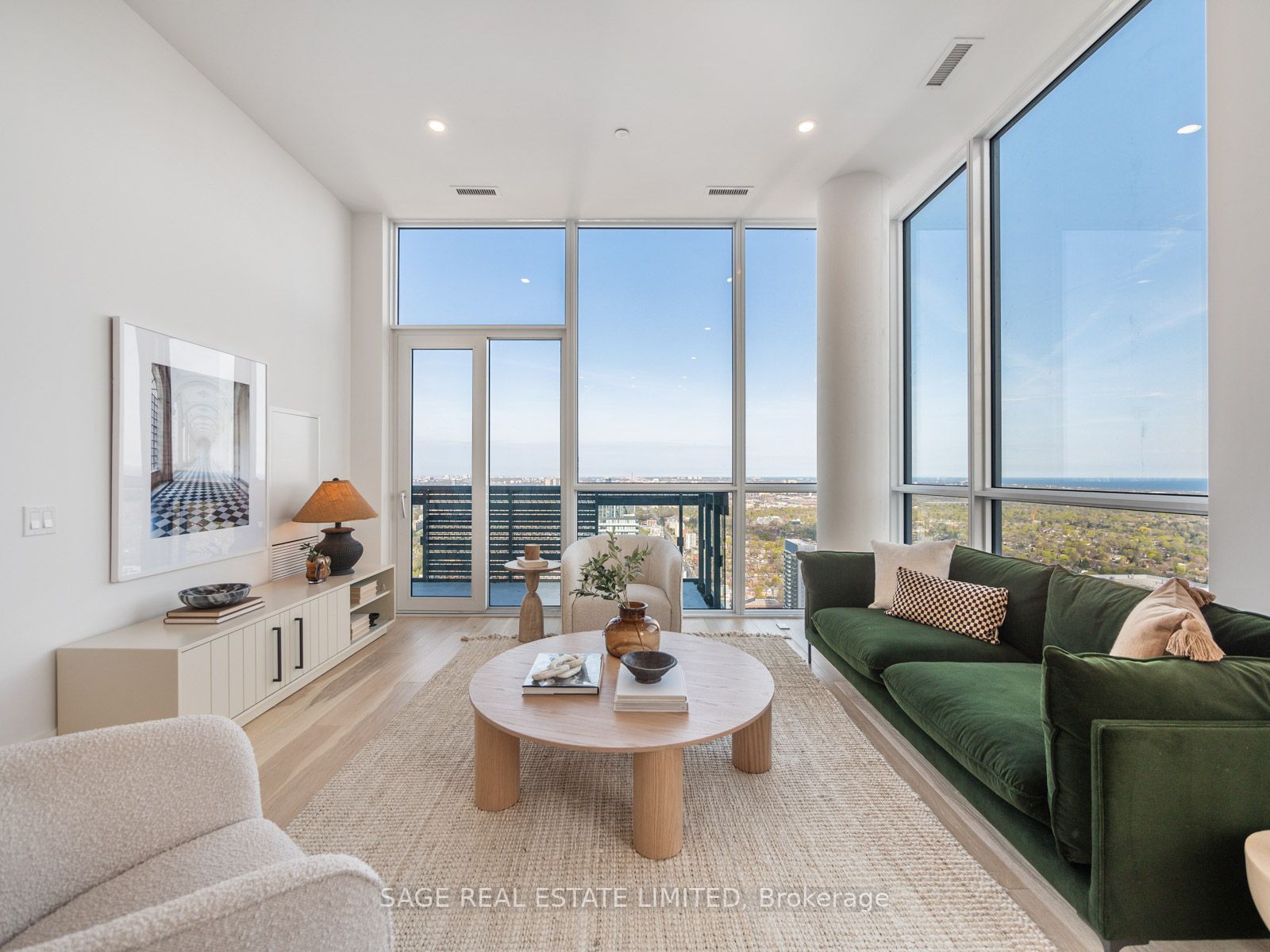 4602 - 39 Roehampton Ave, Toronto | Expired, C6811668 | Condos.ca