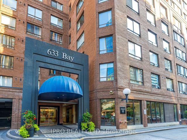 2403 - 633 Bay St, Toronto | Terminated, C7012522 | Condos.ca