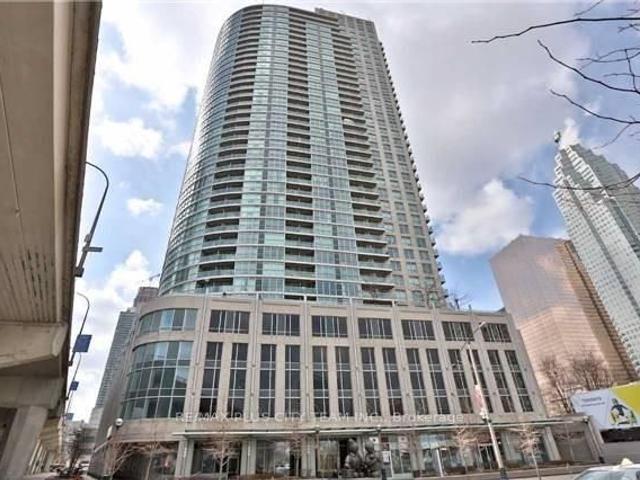 18 Yonge St Condos | 7 Condos for Sale & 6 Condos for Rent | Condos.ca