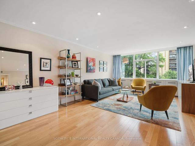 305 - 500 Avenue Rd, Toronto | Sold, C7032502 | Condos.ca