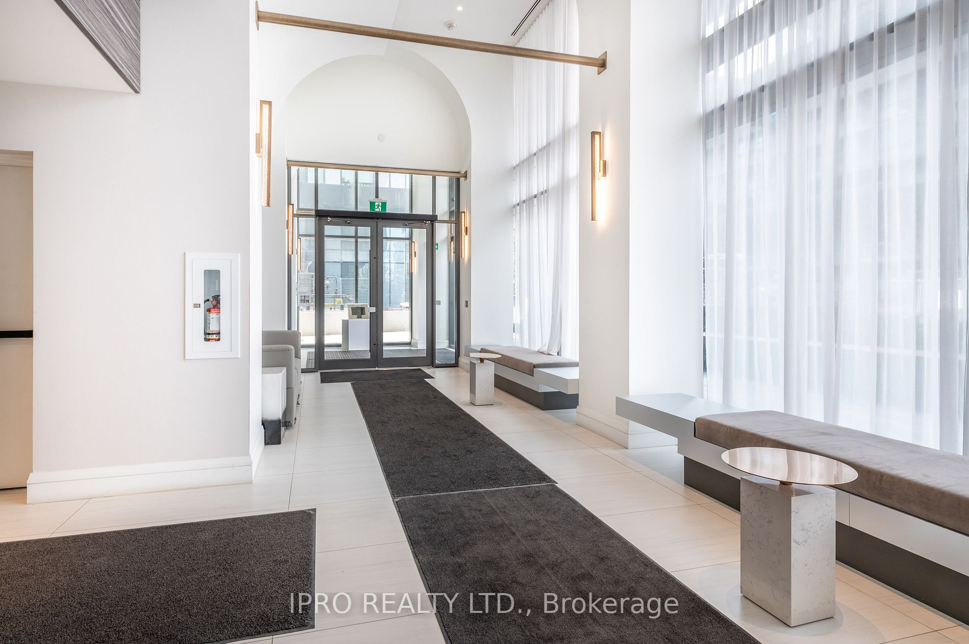 3901 - 39 Roehampton Ave, Toronto | Leased, C7045010 | Condos.ca