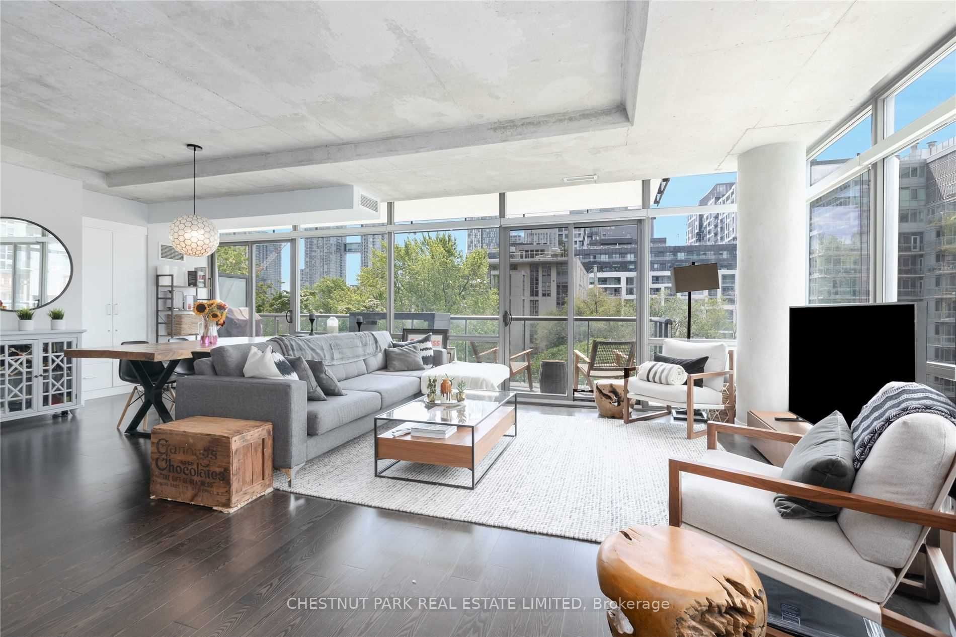 640 - 55 Stewart St, Toronto | Leased, C7061446 | Condos.ca