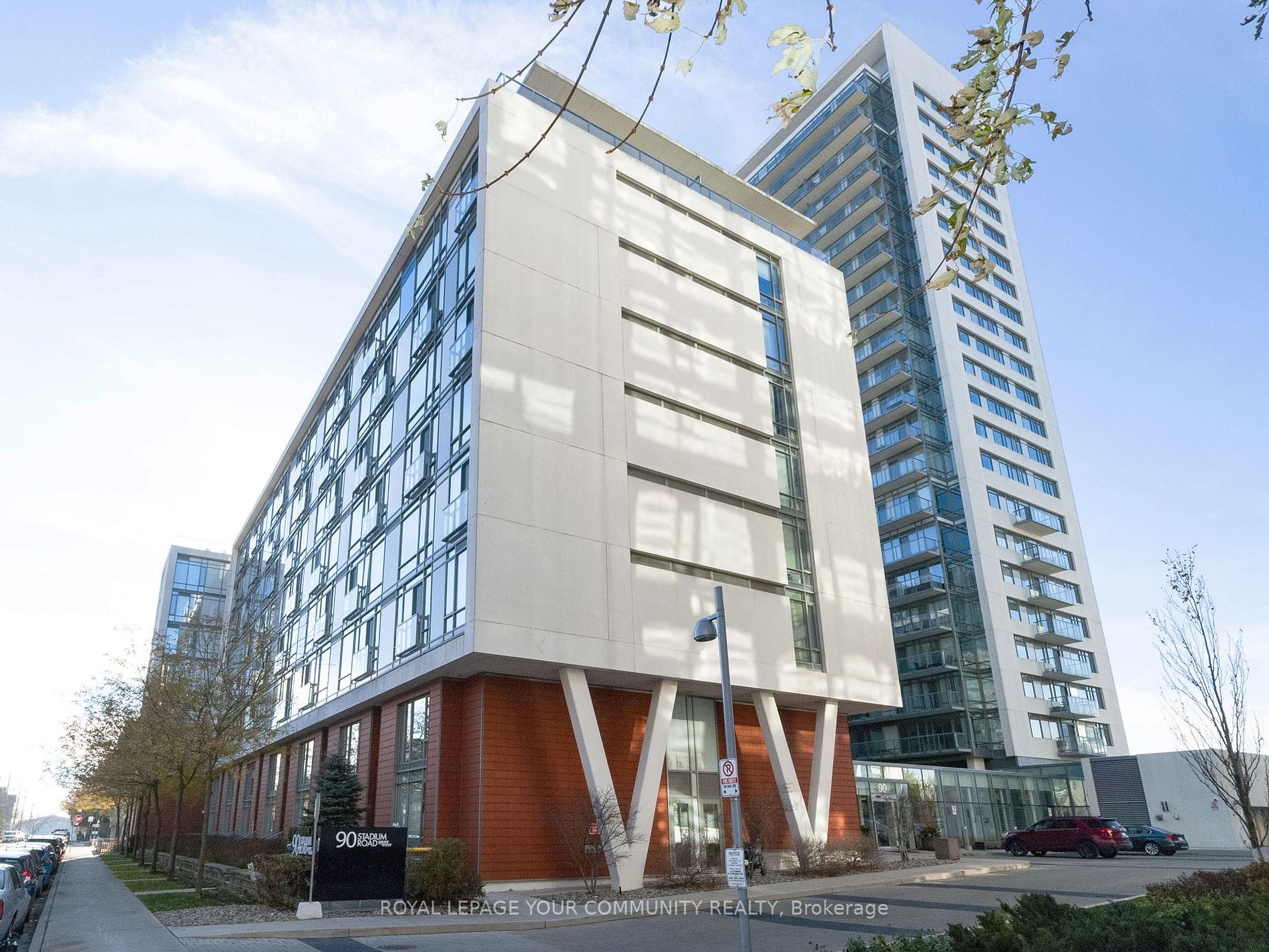 715 - 90 Stadium Rd, Toronto | Leased, C7062810 | Condos.ca