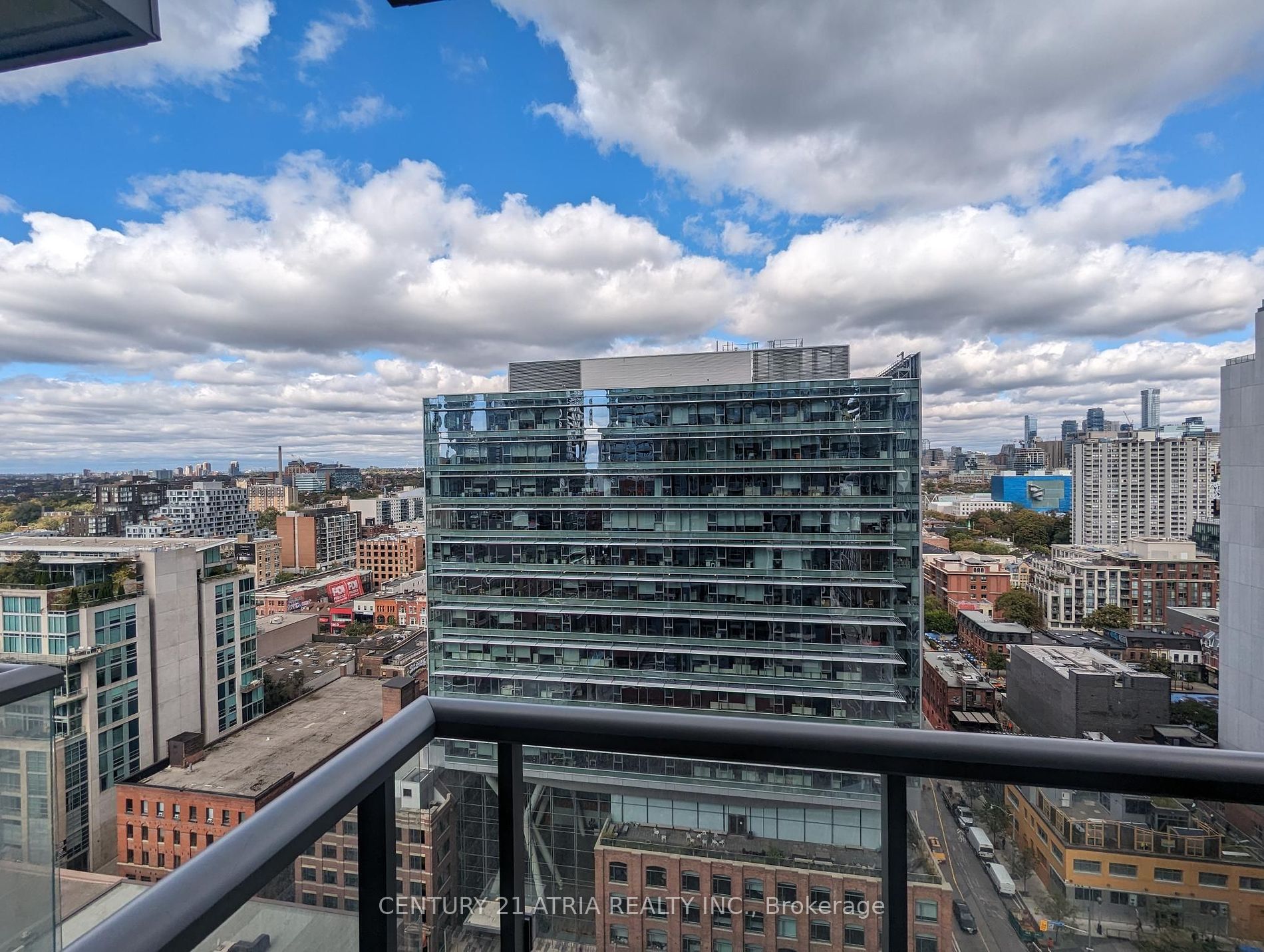 2001 - 108 Peter St, Toronto | Expired, C7206364 | Condos.ca