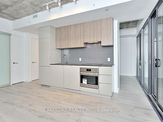 2202 - 161 Roehampton Ave, Toronto | Terminated, C7251604 | Condos.ca