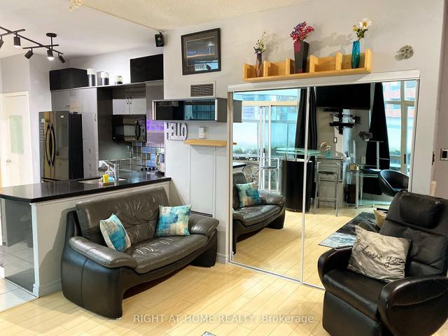 108 - 600 Queens Quay Quay W, Toronto | Expired, C7270450 | Condos.ca