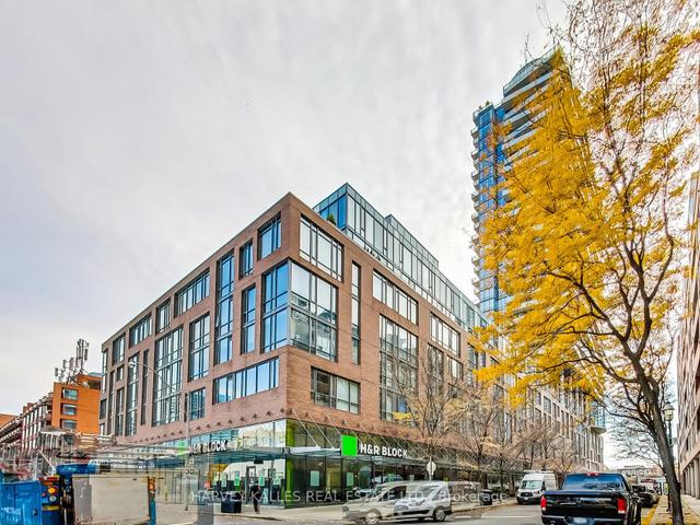 1208 - 1 Market St, Toronto | Sold, C7275048 | Condos.ca