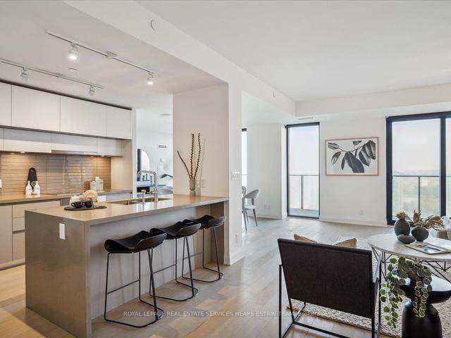 2703 - 99 Foxbar Rd, Toronto | Sold, C7278424 | Condos.ca