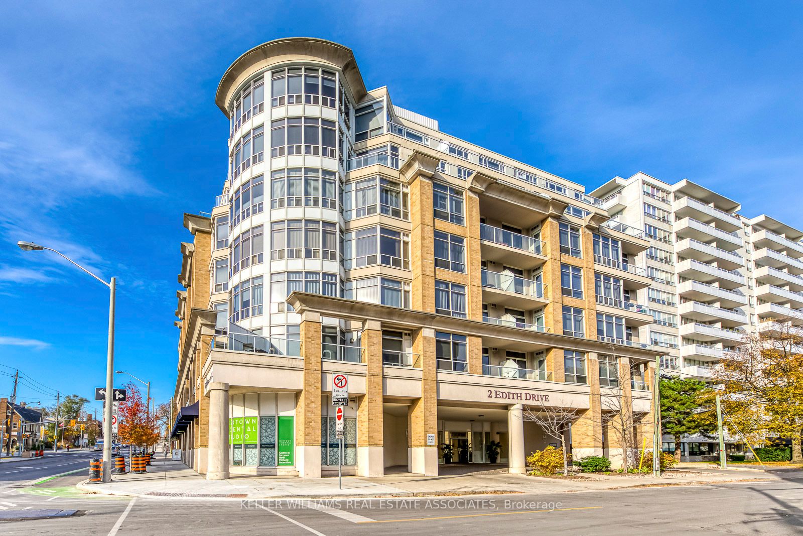 406 - 2 Edith Dr, Toronto | Terminated, C7284046 | Condos.ca