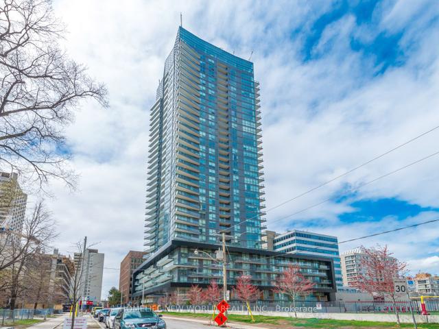 807 - 30 Roehampton Ave, Toronto | Terminated, C7305252 | Condos.ca