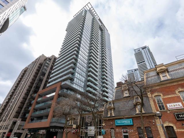 425 - 8 Mercer St, Toronto | Leased, C7307332 | Condos.ca