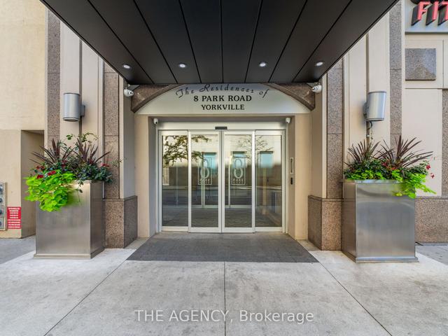 3301 - 8 Park Rd, Toronto | Terminated, C7327136 | Condos.ca