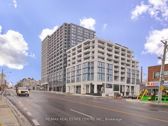 211 - 2020 Bathurst St, York | Terminated, C7327304 | Condos.ca