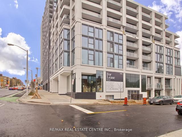 211 - 2020 Bathurst St, York | Terminated, C7327304 | Condos.ca
