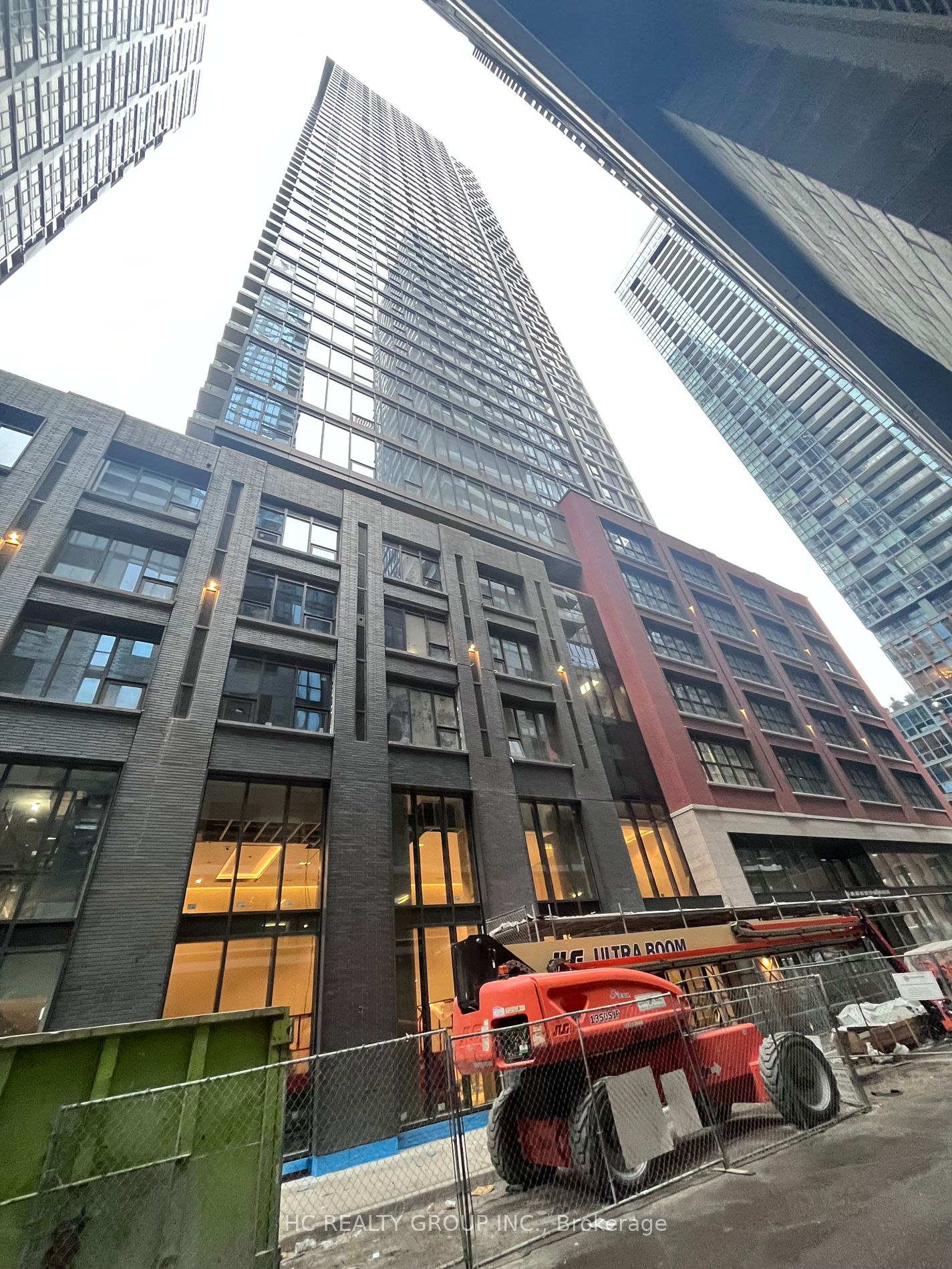 315 - 15 Mercer St, Toronto | Leased, C7349656 | Condos.ca