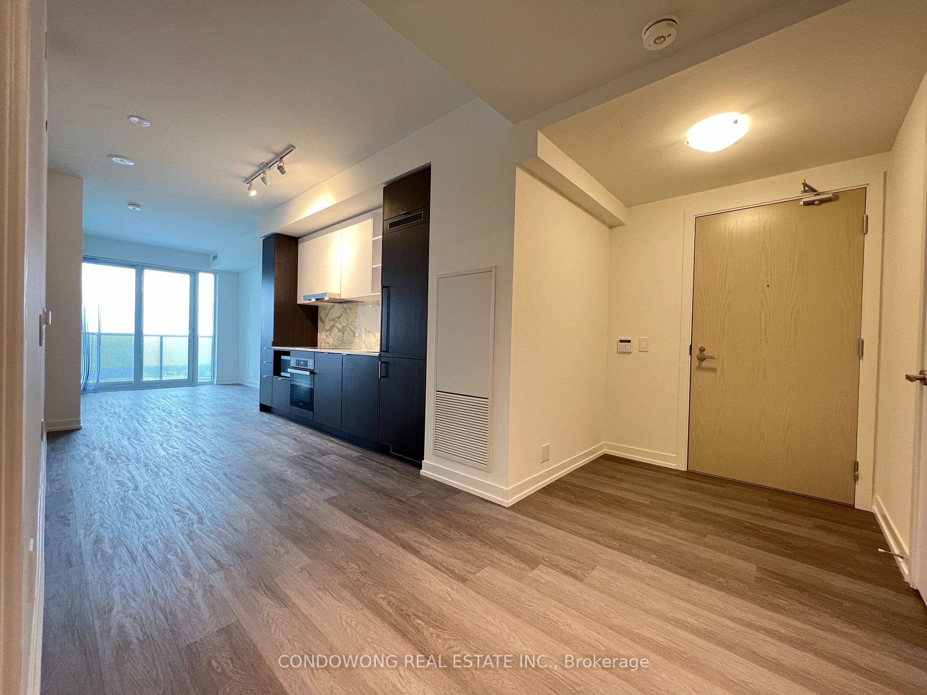 7510 - 55 Cooper St, Toronto | Leased, C7366006 | Condos.ca
