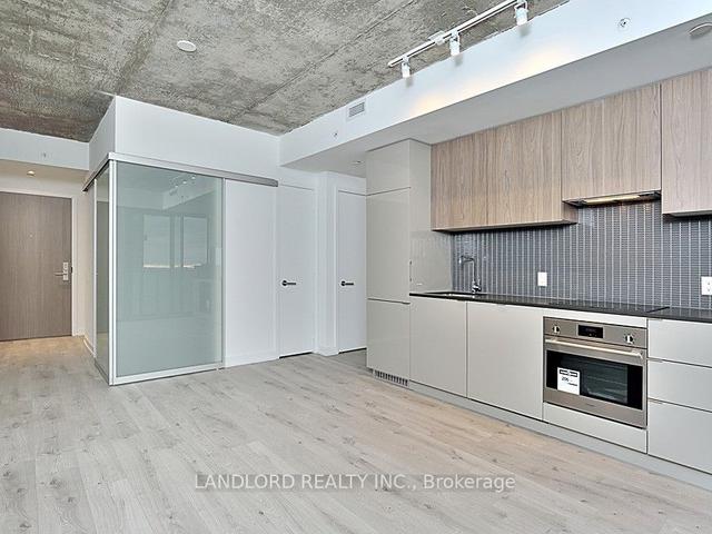 2202 - 161 Roehampton Ave, Toronto | Terminated, C7376174 | Condos.ca