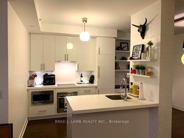 620 - 156 Portland St, Toronto | Leased, C7378038 | Condos.ca