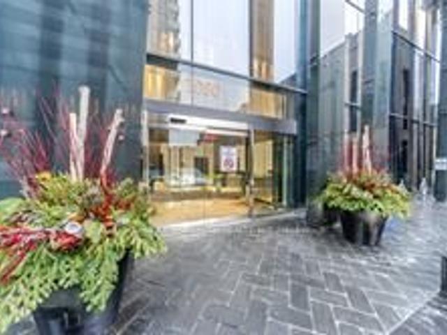 1080 Bay St | U Condominium | 5 Condos for Sale & 22 Condos for Rent ...