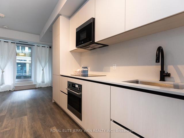108 Peter St | 7 Condos for Sale & 43 Condos for Rent | Condos.ca