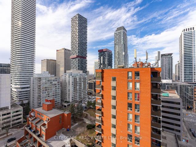 1719 - 50 Dunfield Ave, Toronto | For Rent @ $3,993 | Condos.ca