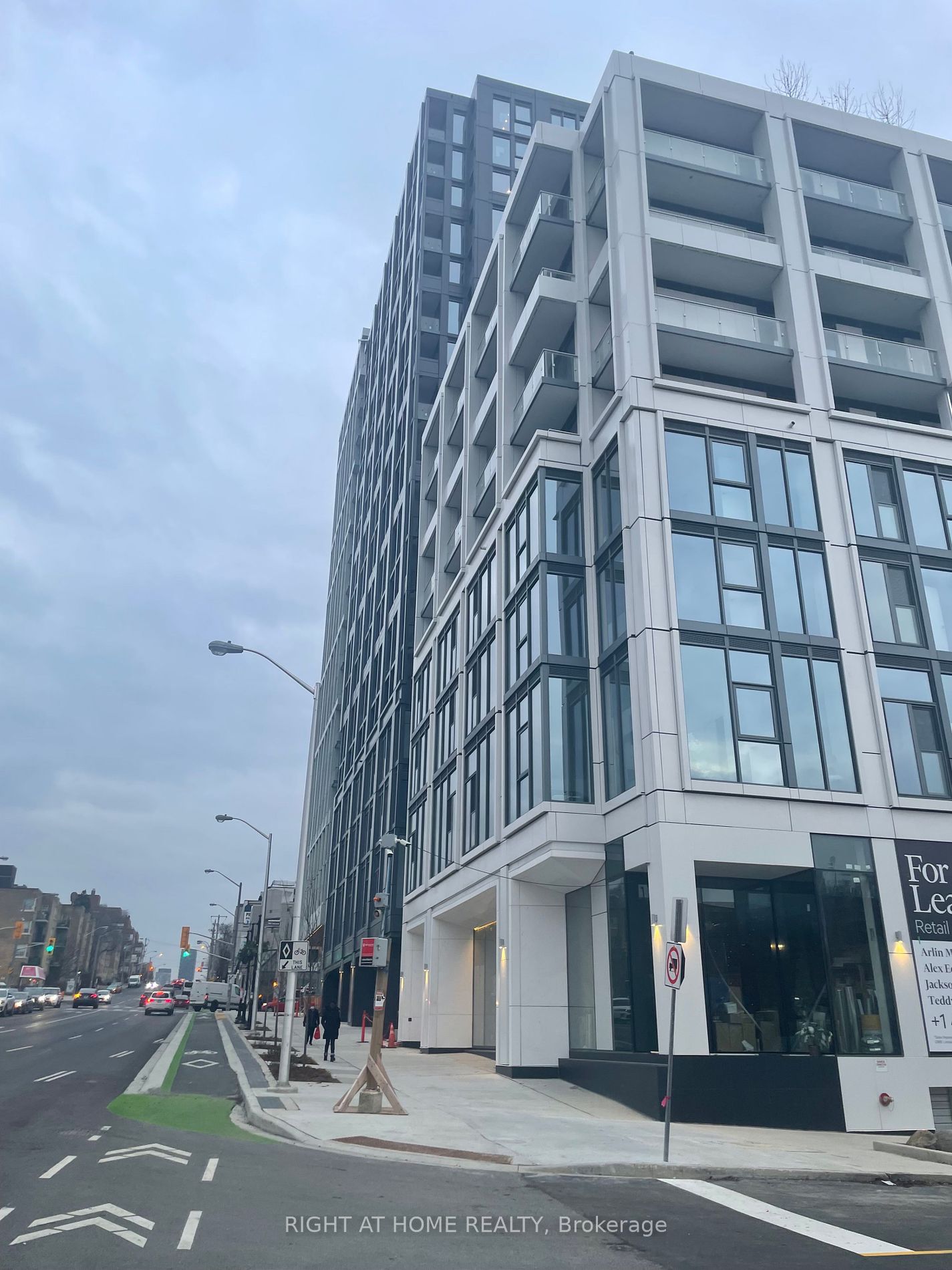 738 - 2020 Bathurst St, York | Suspended, C8013286 | Condos.ca