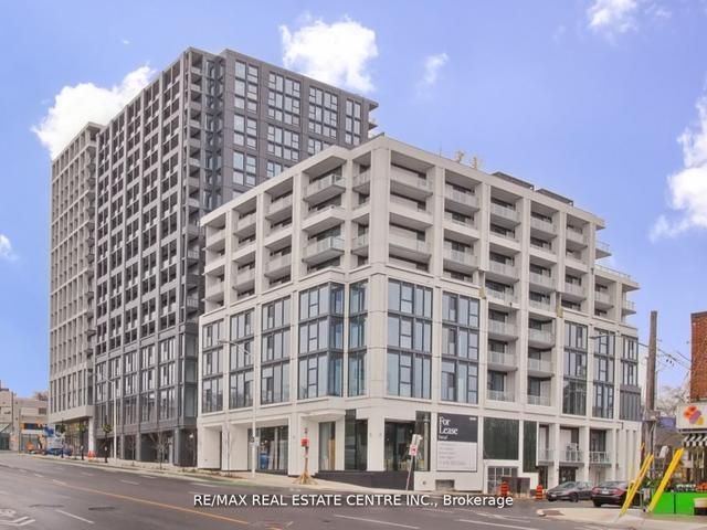 211 - 2020 Bathurst St, York | Terminated, C8031484 | Condos.ca