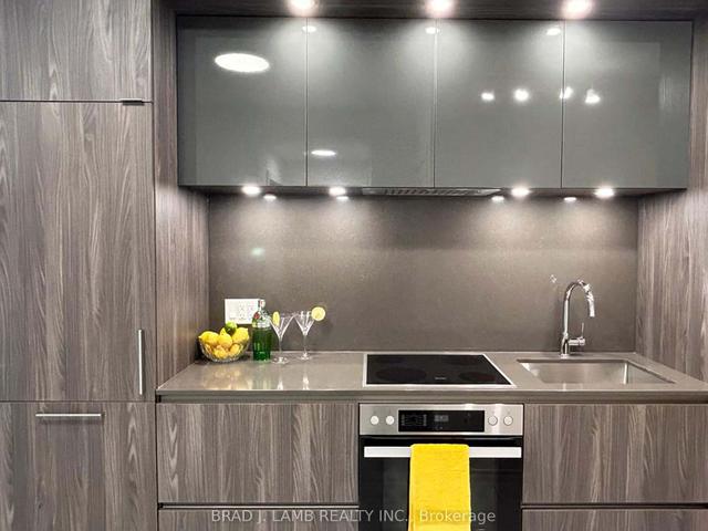 15 Mercer St Condos | 30 Condos for Sale & 59 Condos for Rent | Condos.ca