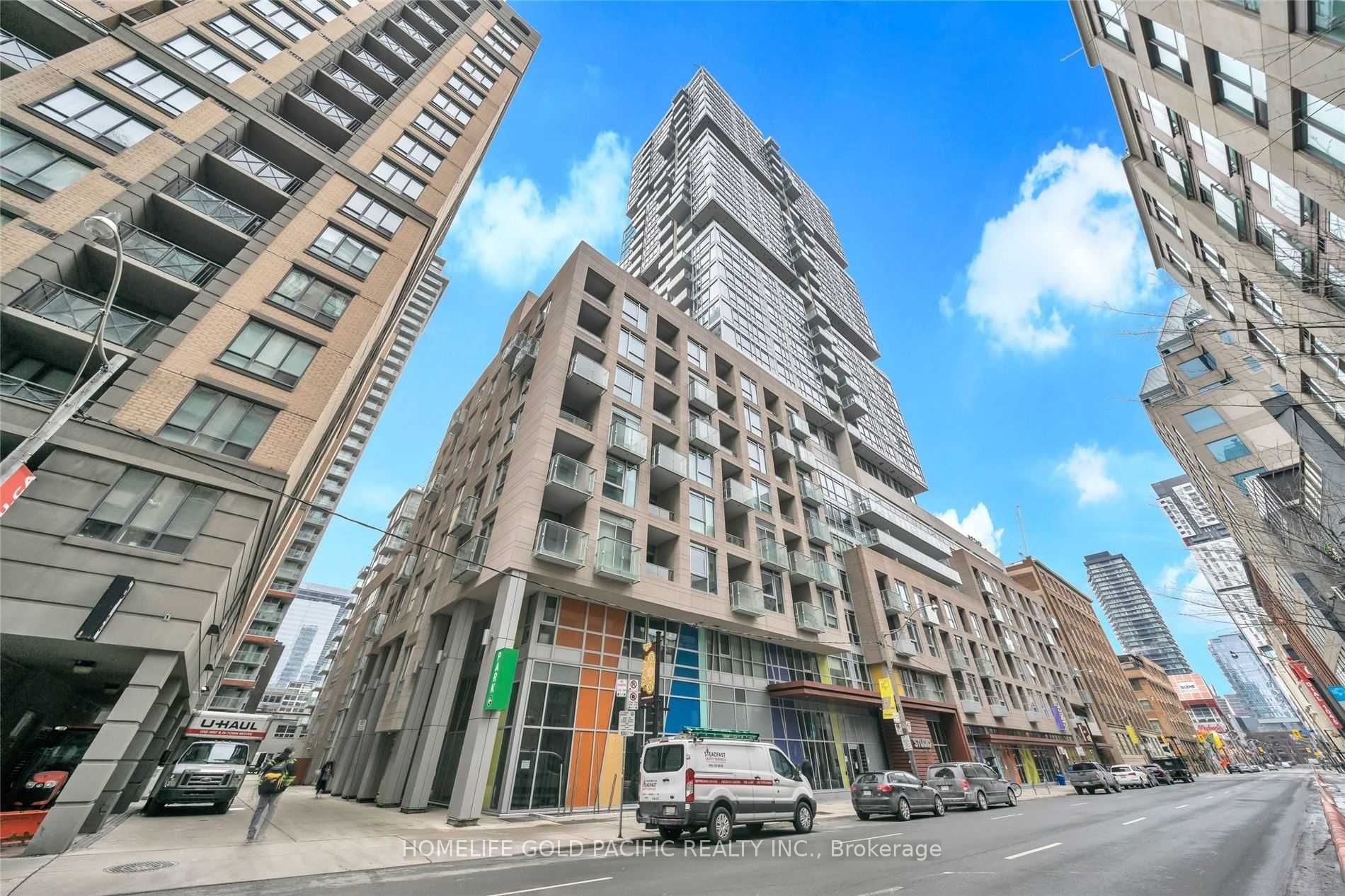1005 - 199 Richmond St W, Toronto | Leased, C8041956 | Condos.ca