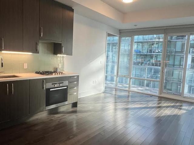 718 - 29 Queens Quay E, Toronto | Leased, C8045460 | Condos.ca