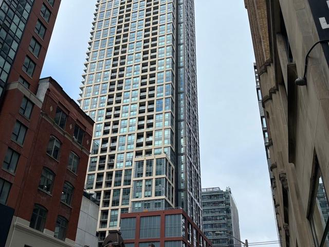 108 Peter St, Toronto, ON | Condos.ca