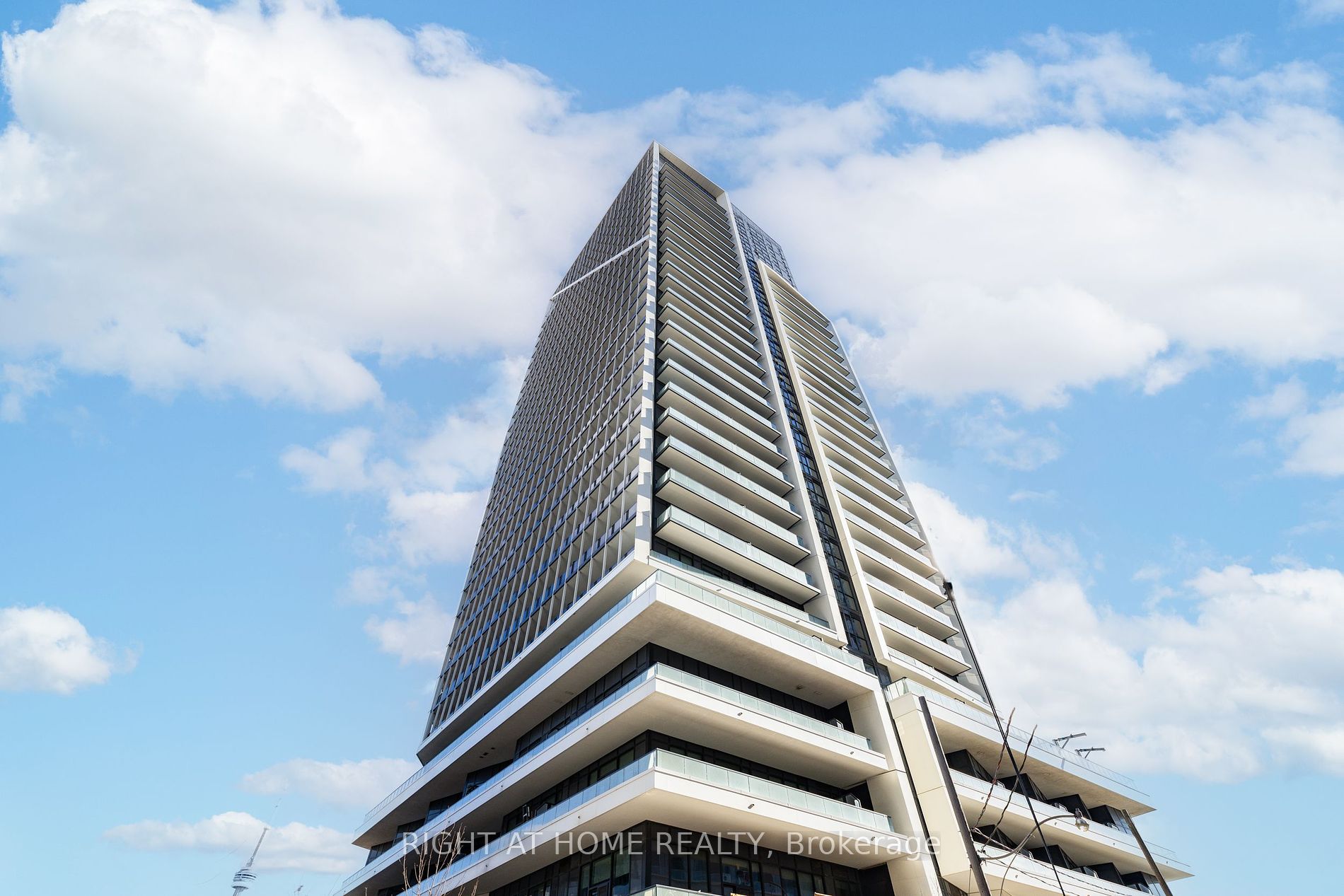 2407 - 30 Ordnance St, Toronto | Leased, C8074722 | Condos.ca