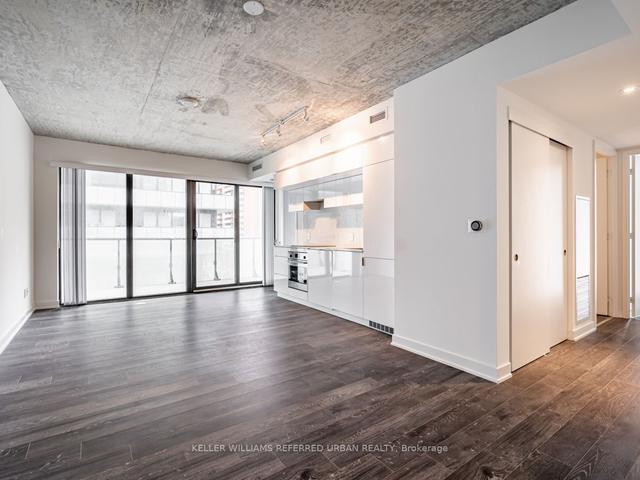 403 - 185 Roehampton Ave, Toronto | Terminated, C8118796 | Condos.ca