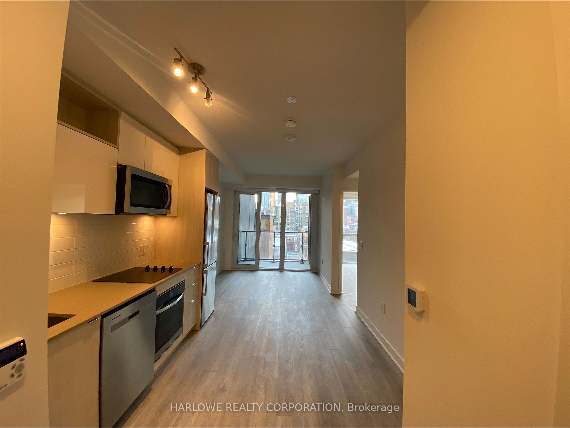 565 W - 135 Lower Sherbourne St, Toronto | Leased, C8124062 | Condos.ca