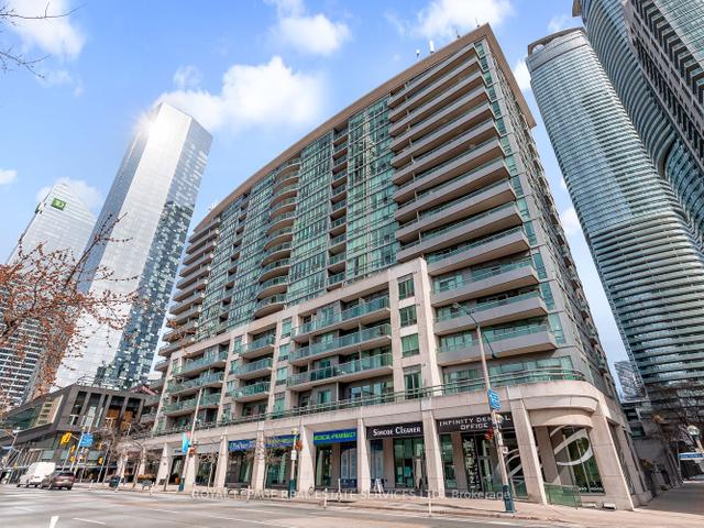 201 - 51 Lower Simcoe St, Toronto | Sold, C8140880 | Property.ca