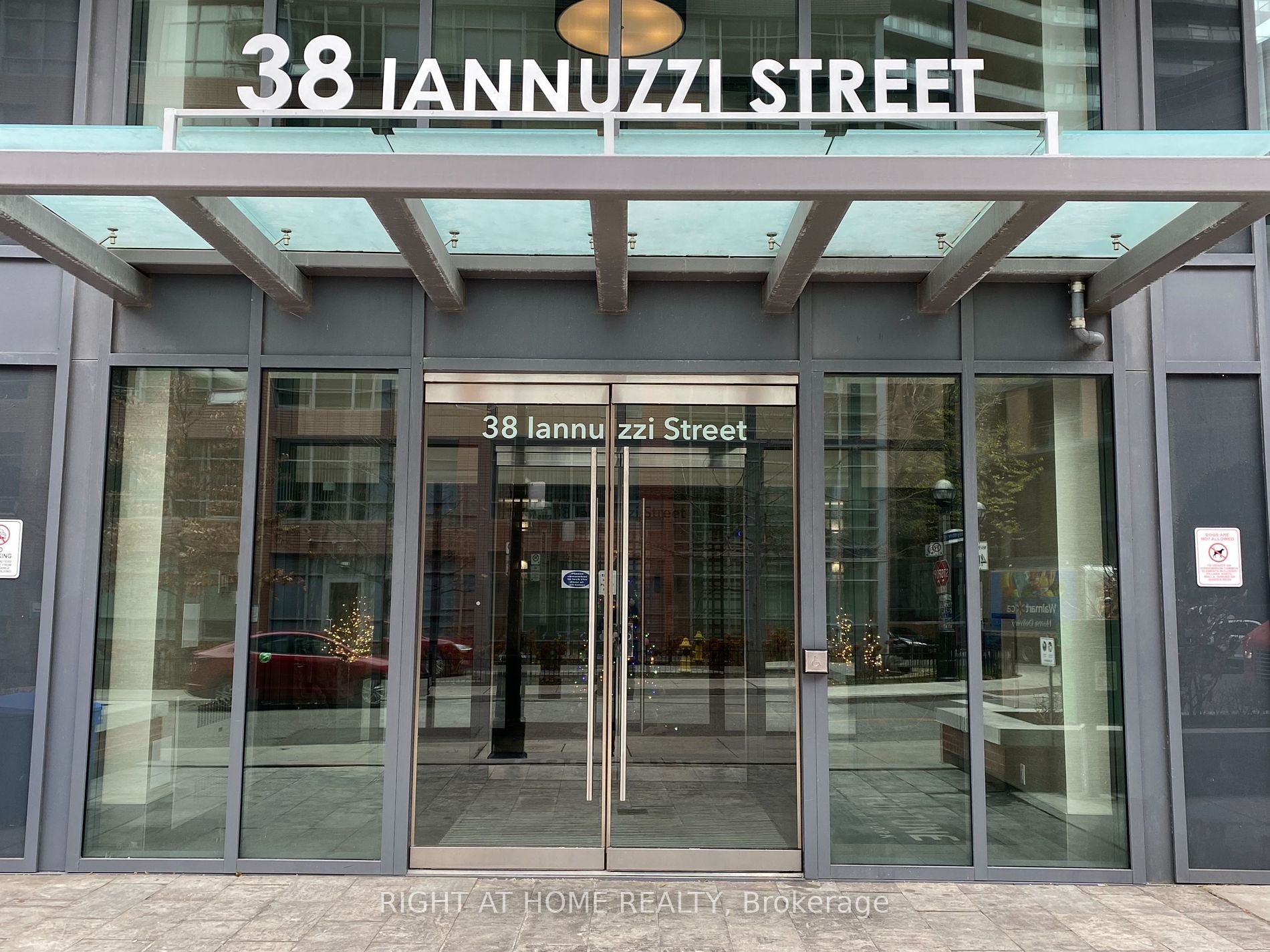 2309 - 38 Iannuzzi St, Toronto | Leased, C8172046 | Condos.ca
