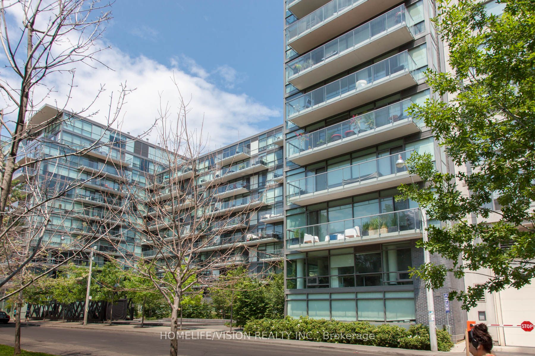 321 - 55 Stewart St, Toronto | Leased, C8180410 | Condos.ca