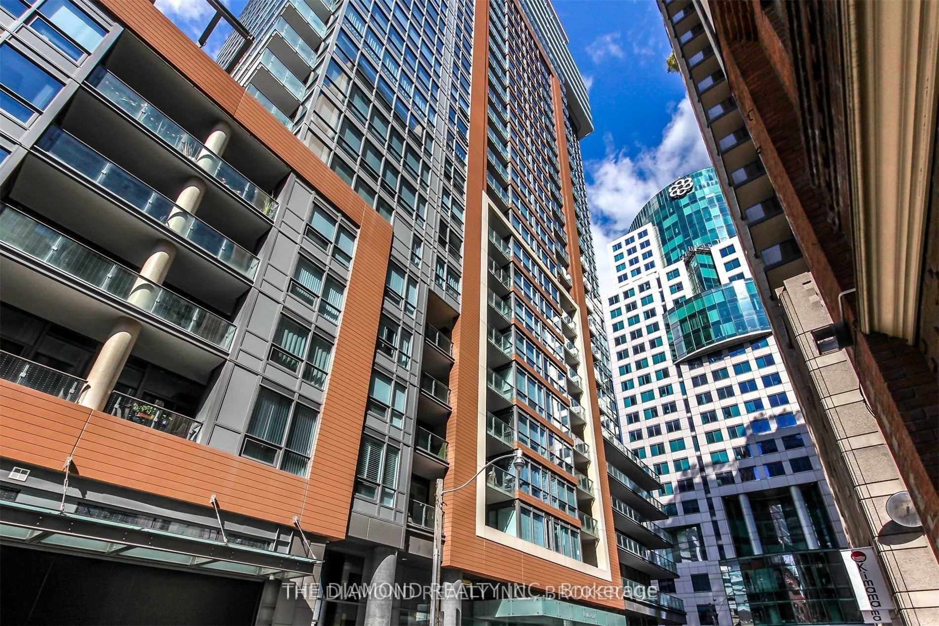 1506 - 8 Mercer St, Toronto | Leased, C8207758 | Condos.ca