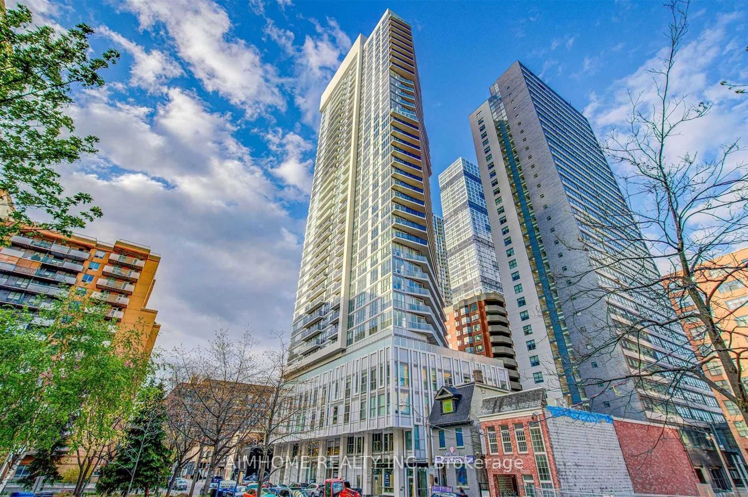1106 - 77 Mutual St, Toronto | Leased, C8213316 | Condos.ca