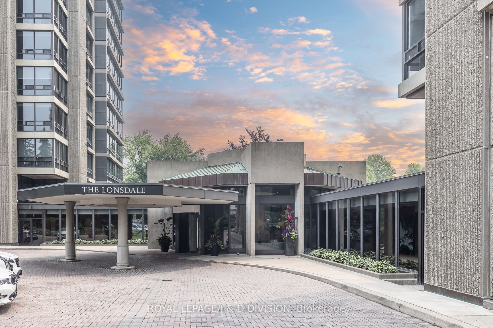 404 - 625 Avenue Rd, Toronto | Sold, C8221776 | Condos.ca