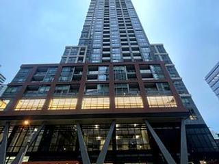 108 Peter St | 14 Condos for Sale & 16 Condos for Rent | Condos.ca