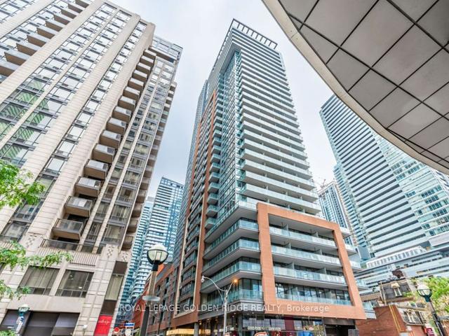 8 Mercer St Condos | 8 Condos for Sale & 13 Condos for Rent | Condos.ca