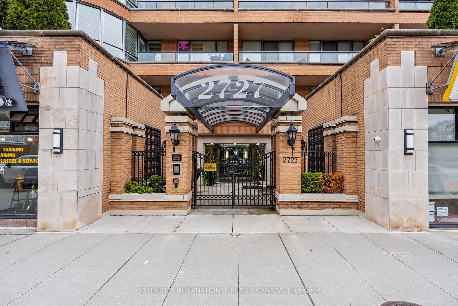 711 - 2727 Yonge St, Toronto | Sold, C8261928 | Condos.ca