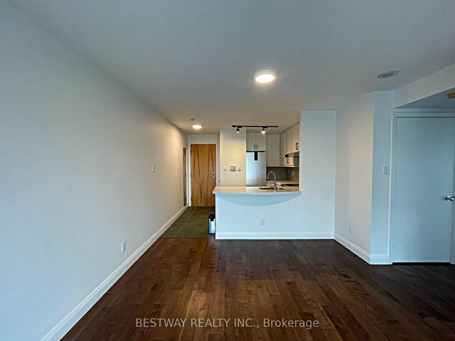 227 - 600 Queens Quay W, Toronto | Leased, C8277784 | Condos.ca