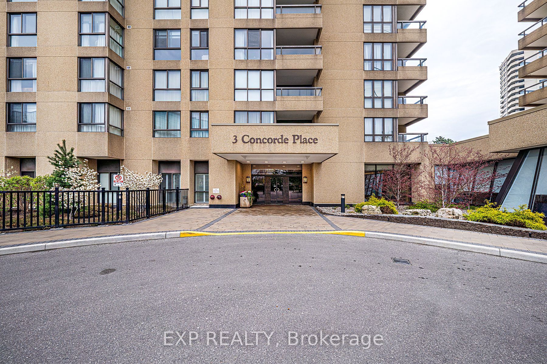 804 - 3 Concorde Pl, North York | Terminated, C8287628 | Condos.ca