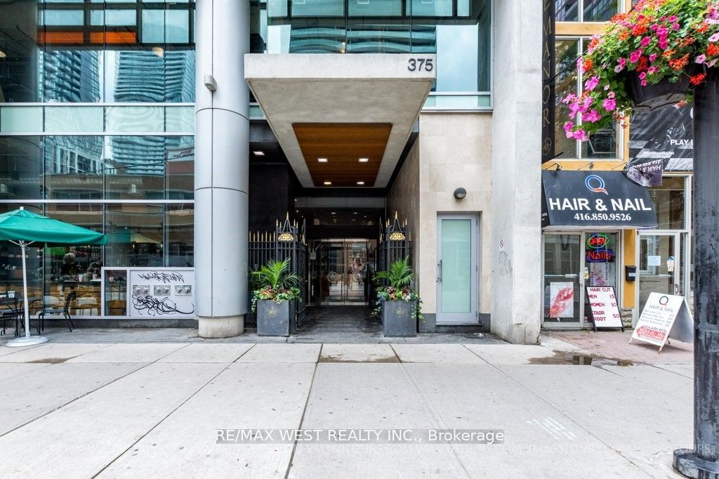 807 - 375 King St W, Toronto | Expired, C8299038 | Condos.ca