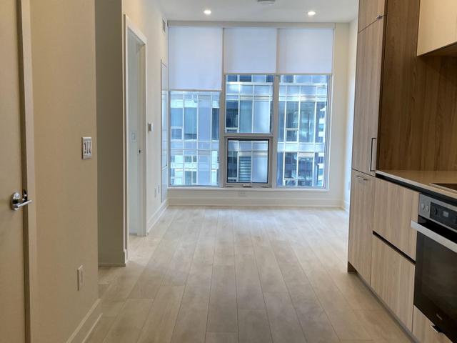 15 Mercer St Condos | 23 Condos for Sale & 39 Condos for Rent | Condos.ca