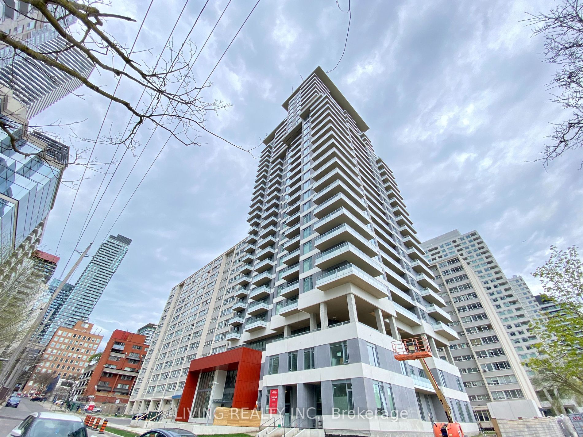 1104 - 25 Holly St, Toronto | Leased, C8314492 | Condos.ca