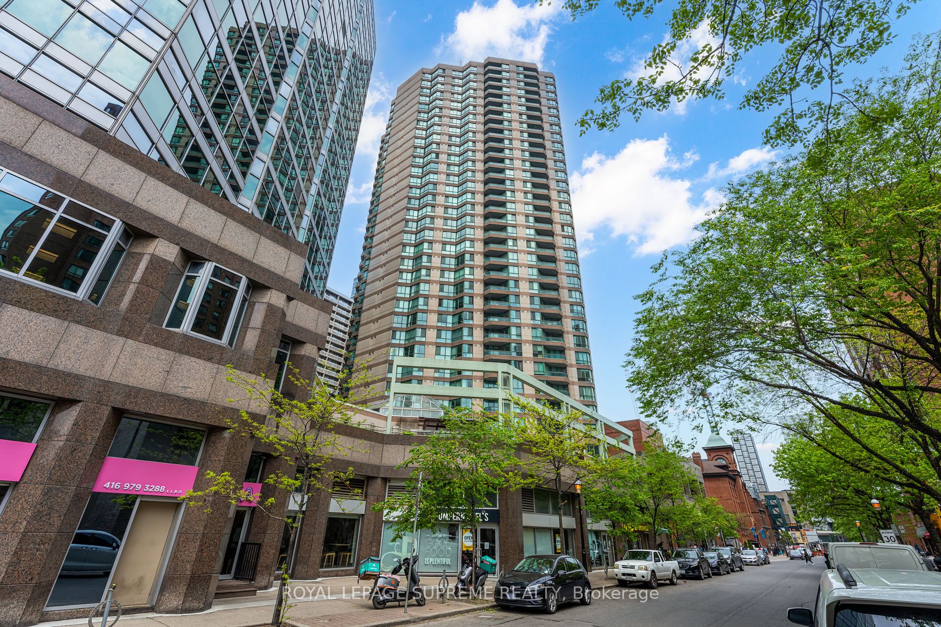 2906 - 38 Elm St, Toronto | Leased, C8341918 | Condos.ca